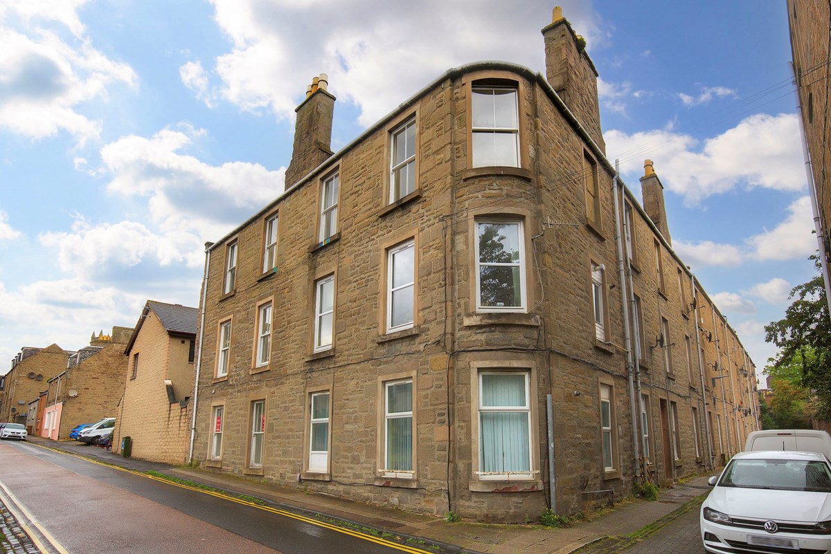 Flat For Sale in Dundee - 38h Seafield Road Dundee DD1 4NP - TSPC