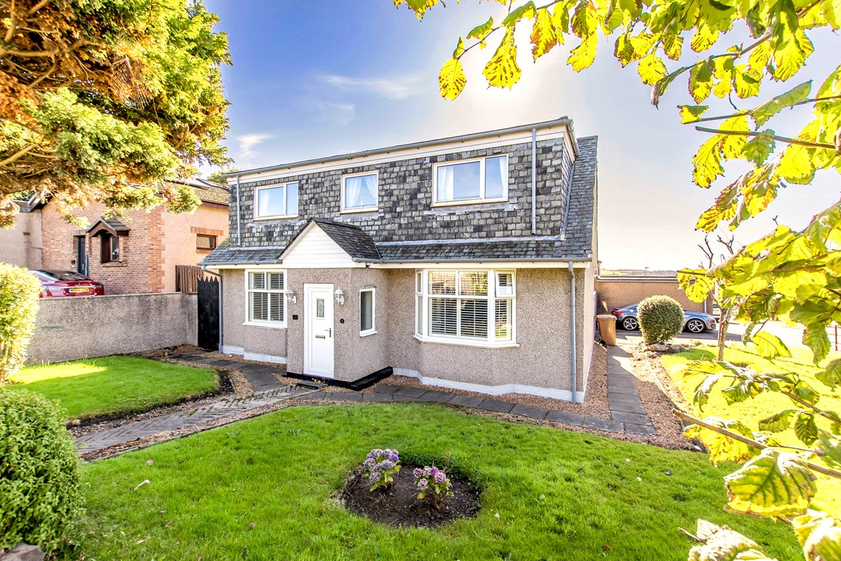 Villa For Sale in Dundee - 165 Arbroath Road Dundee DD4 6LN - TSPC