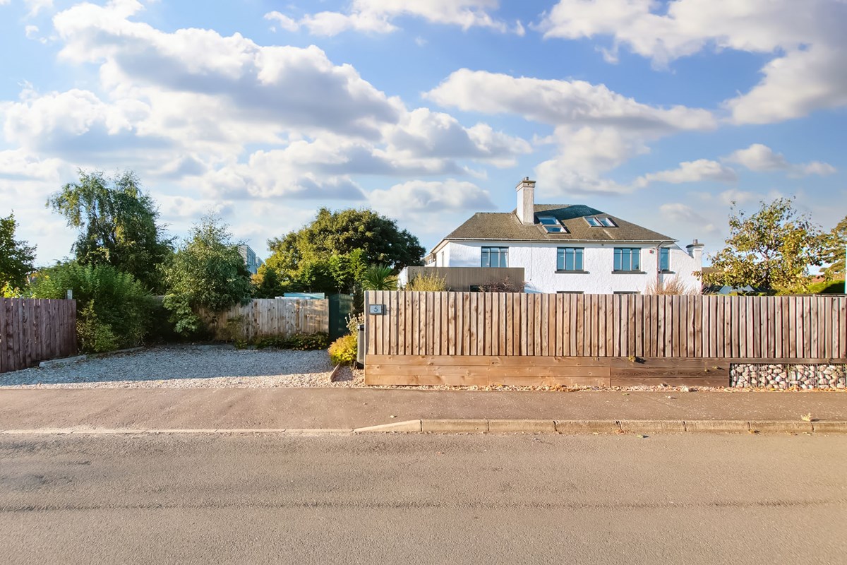 Flat For Sale in Broughty Ferry - 5 Margaret Crescent Broughty Ferry ...