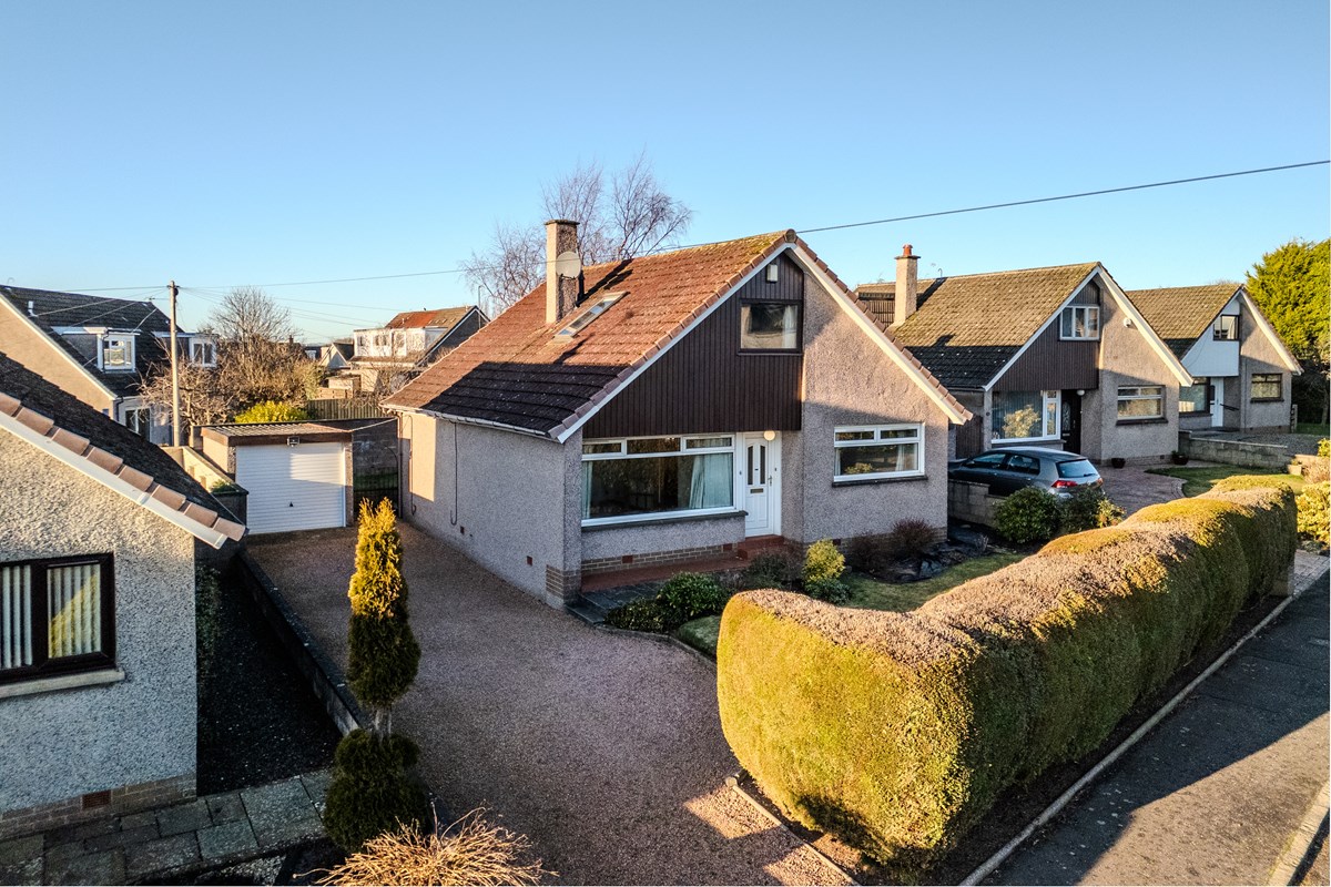 Bungalow For Sale in Broughty Ferry - 6 Striven Place Broughty Ferry ...