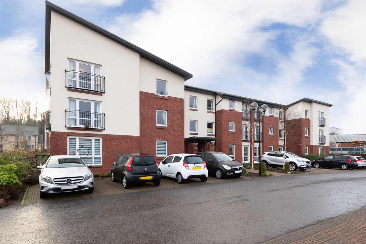 Flat For Sale in Kirkton Place - 30 Strathmore Court Kirkton Place DD8 ...