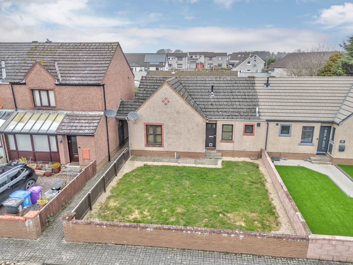 Bungalow For Sale in Arbroath - 19 Kirkton Place Arbroath DD11 4HX - TSPC