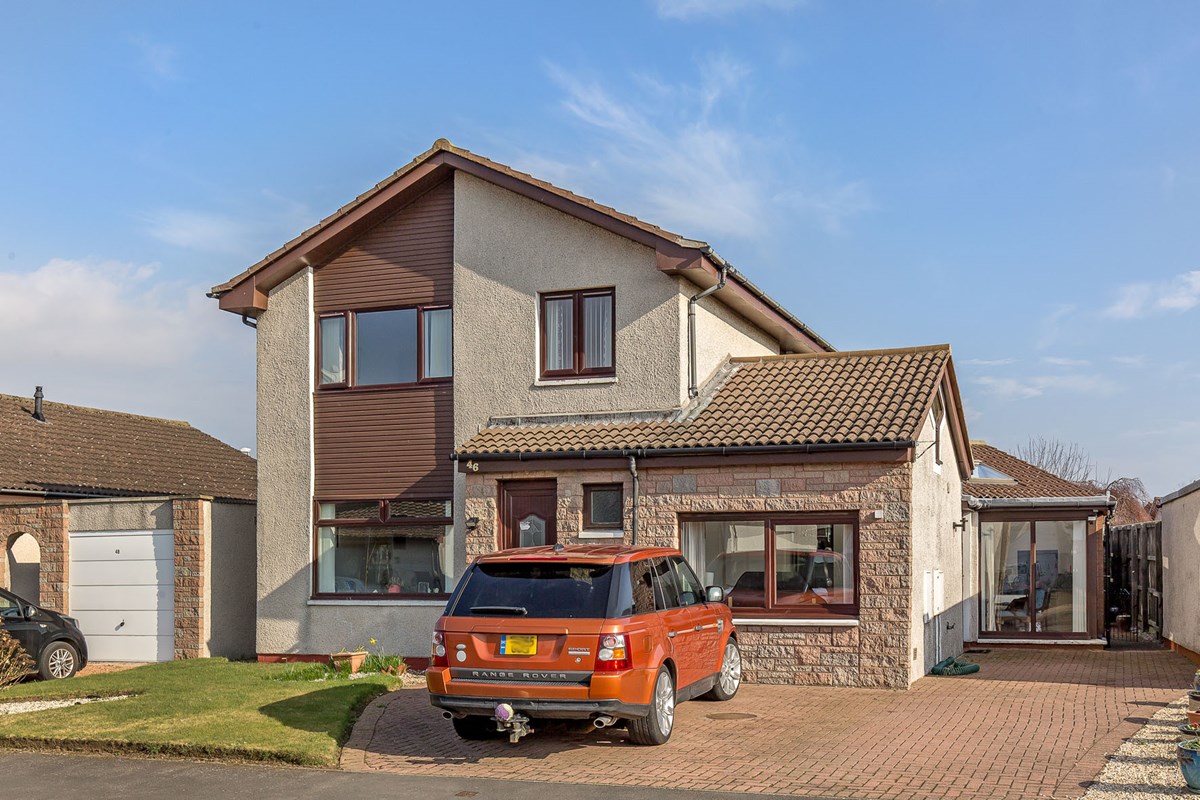 Villa For Sale in Carnoustie - 46 Spencer Crescent Carnoustie DD7 6DQ ...