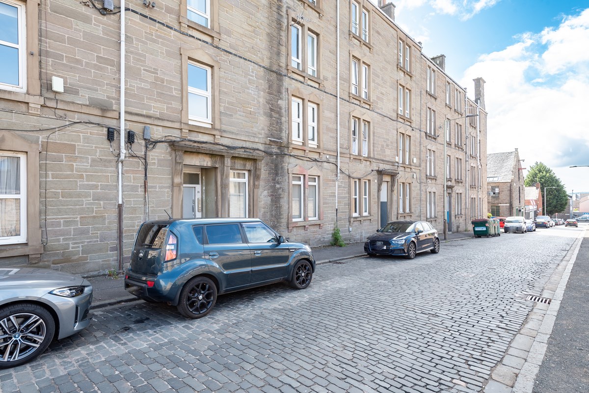 Flat For Sale in 11 Ogilvie Street - 1/L 11 Ogilvie Street DD4 6SB - TSPC