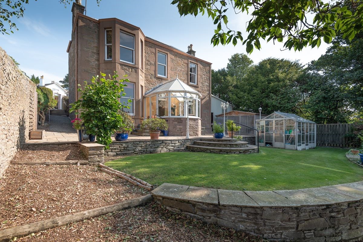 Villa For Sale in Broughty Ferry - Craighall 14 Hill Street Broughty ...