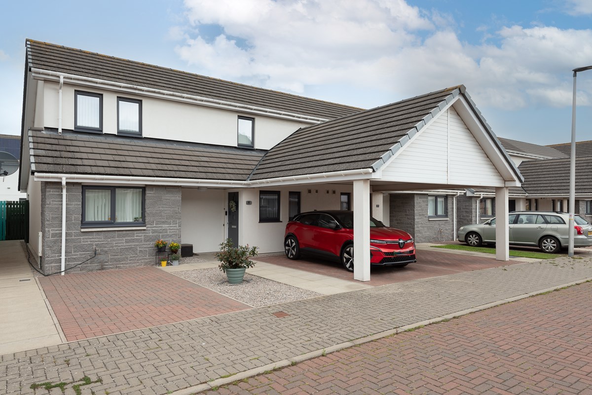 Villa For Sale in Carnoustie - 9 Anderson Place Carnoustie DD7 7HU - TSPC