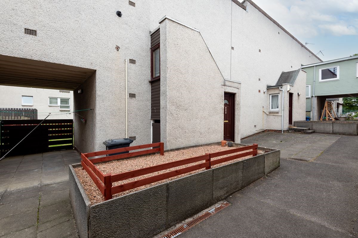 Villa For Sale in Dundee - 339 Craigie Drive Dundee DD4 7UE - TSPC