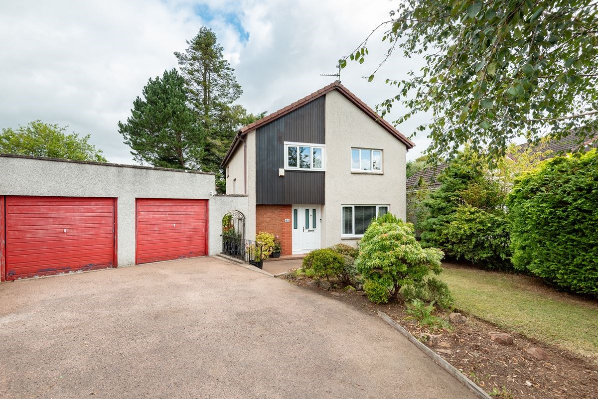 Villa For Sale in Dundee - 61 Hawick Drive Dundee DD4 0JY - TSPC