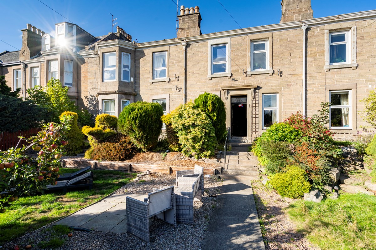 Flat For Sale in Dundee - 2d St. Johnswood Terrace Dundee DD2 1NR - TSPC