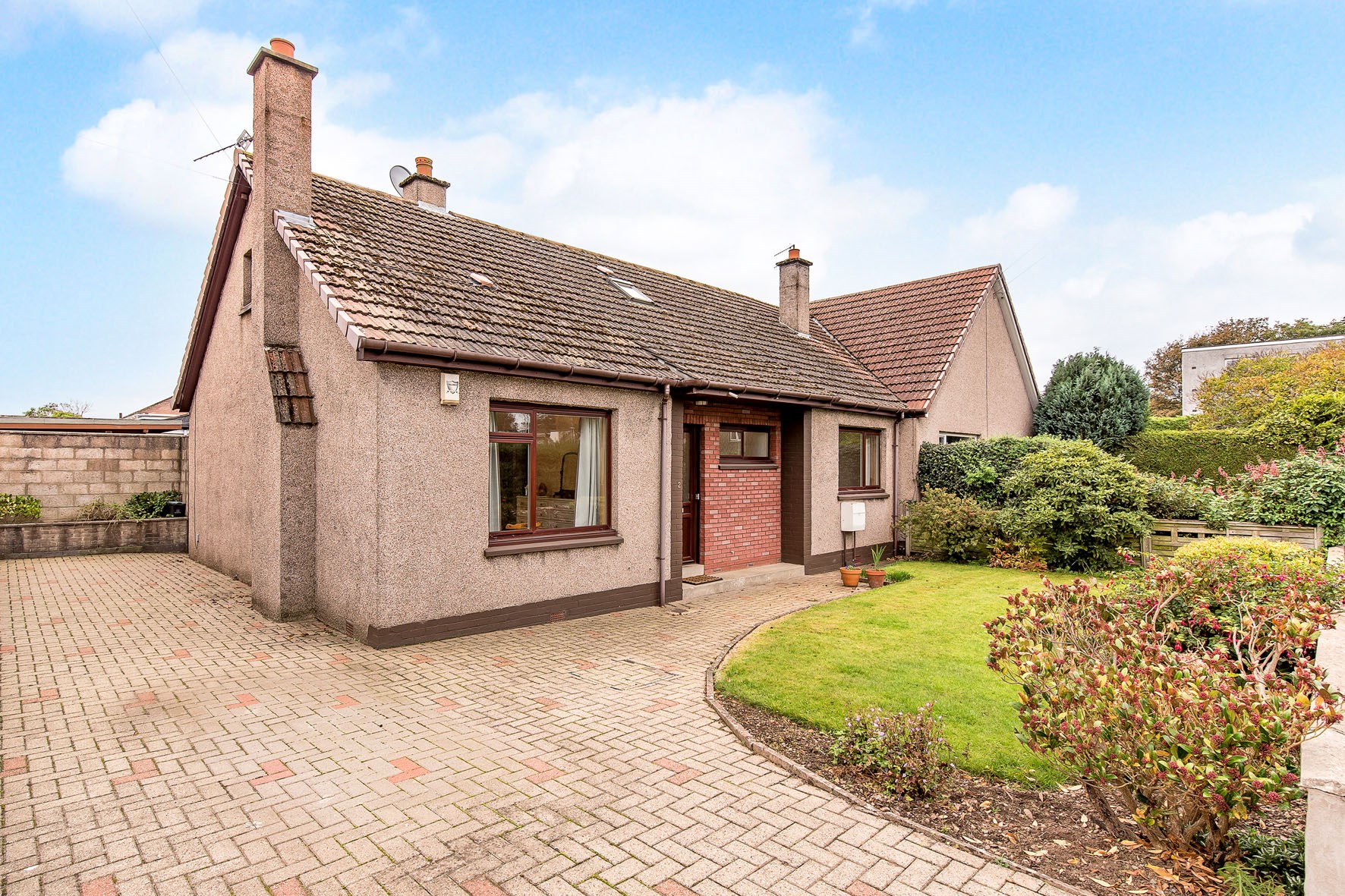Villa For Sale in Broughty Ferry - 2 Belsize Place Broughty Ferry DD5 ...