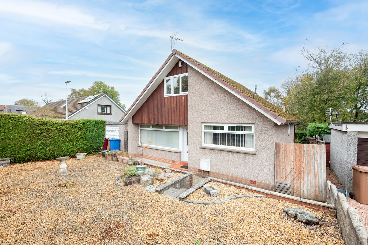 Villa For Sale in Dundee - 37 Sutherland Crescent Dundee DD2 2HP - TSPC