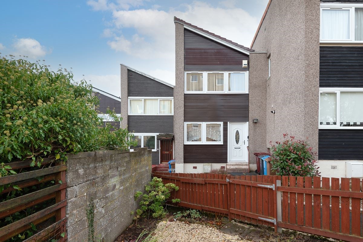 Villa For Sale in Dundee - 38 Tweed Crescent Dundee DD2 4DU - TSPC