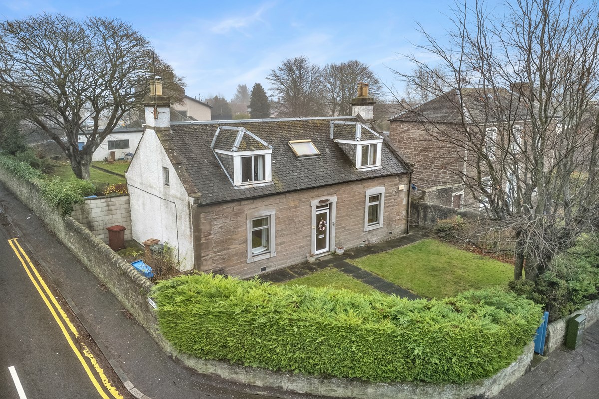 Villa For Sale in Dundee - 351 Strathmartine Road Dundee DD3 8NE - TSPC