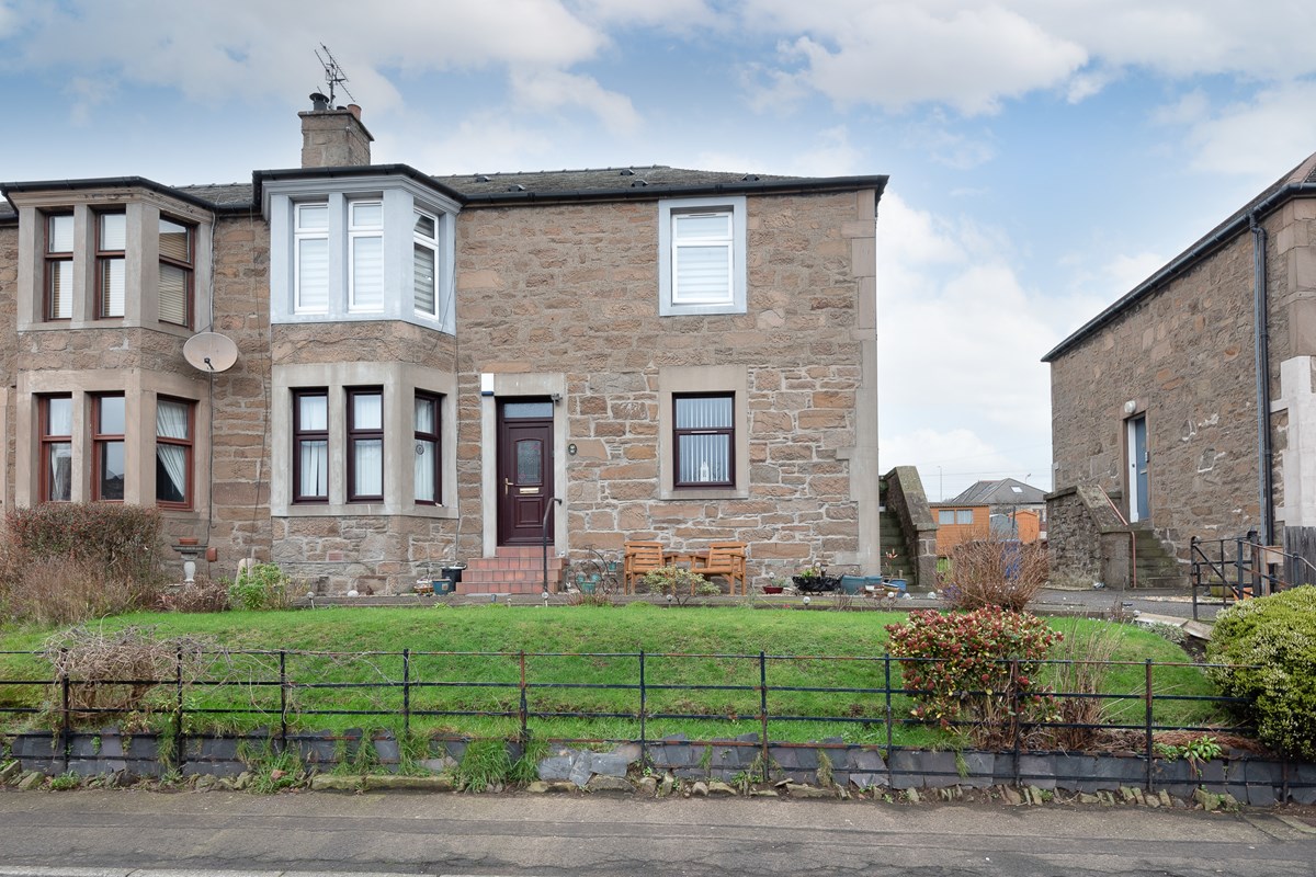 Flat For Sale in Dundee - 48 Waverley Terrace Dundee DD4 6LJ - TSPC